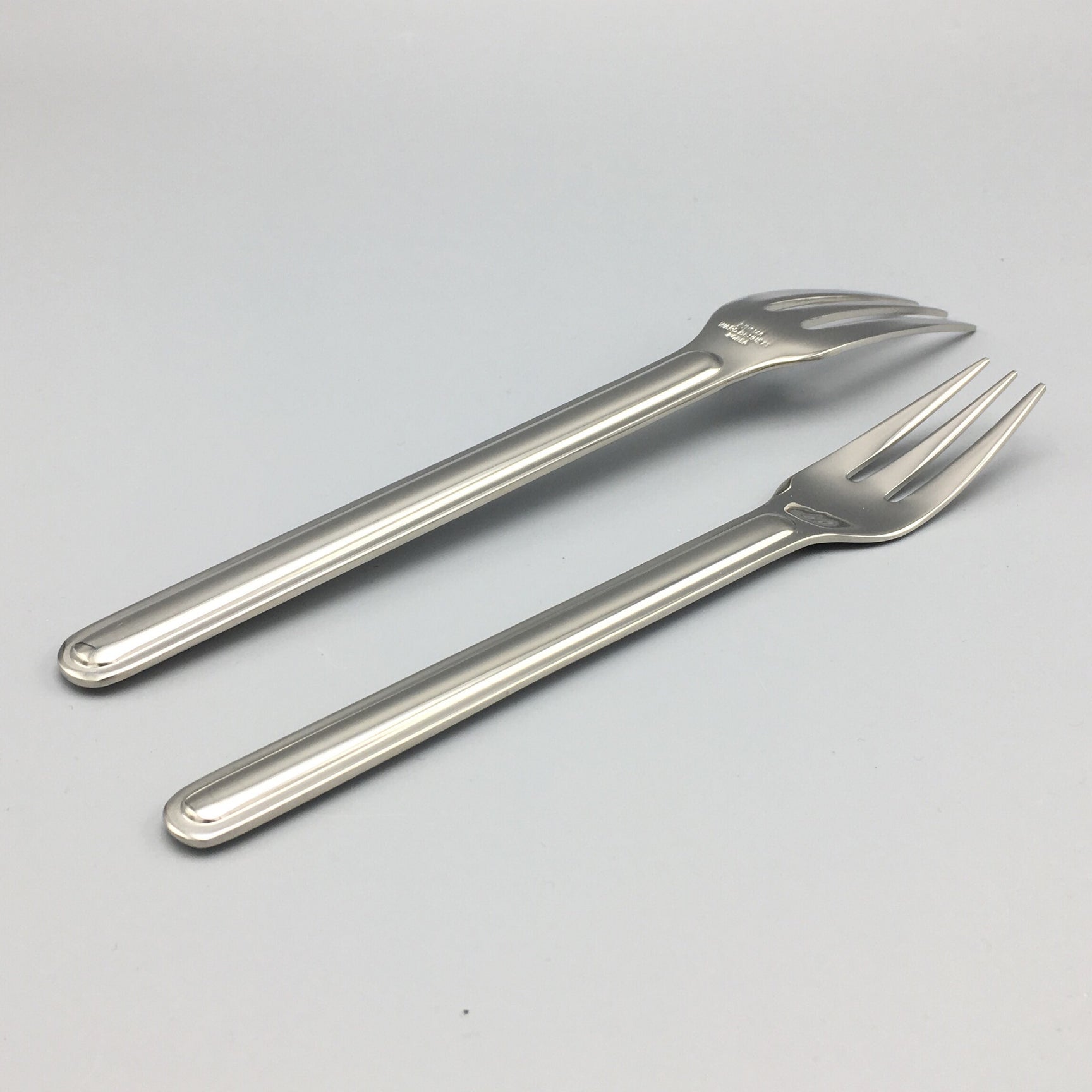 Vintage Minimalist WARD BENNETT Prisma Stainless Flatware Set (20pc ...